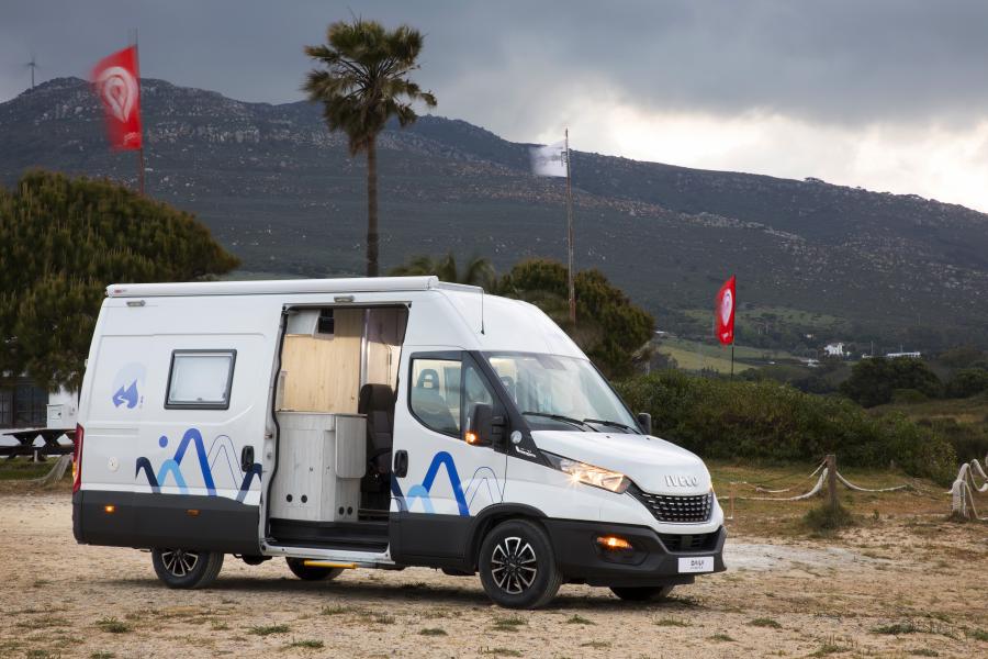 ¿Ya conoces la versión camper del Iveco Daily? - ElMotor.Net